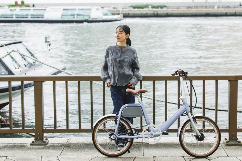 電動アシスト自転車｜ラクに乗れる！軽量＆メンテナンスフリー COOZY Light（LAVENDER AMETHYST）｜上品なラベンダーカラーのe-bike – wimo online store
